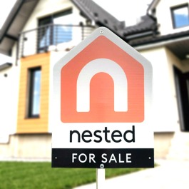 Custom Shaped Estate Agents Boards