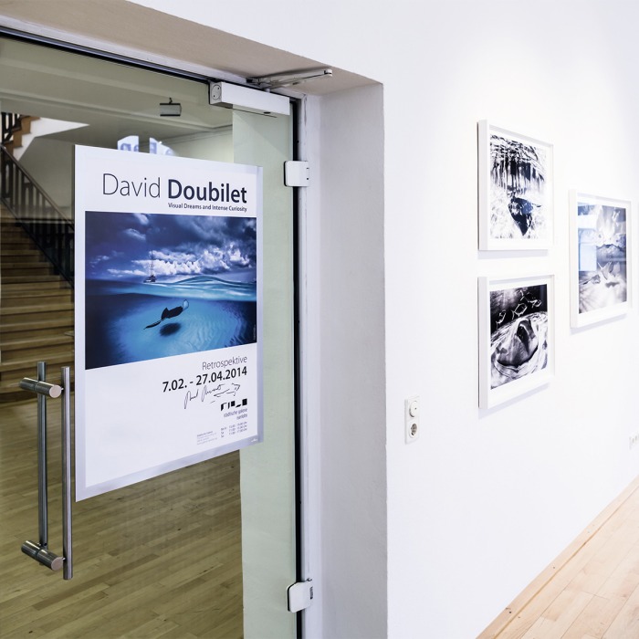 Door Poster Frame Aluminium Frame Door ART 42 Vitraplan | Hörmann