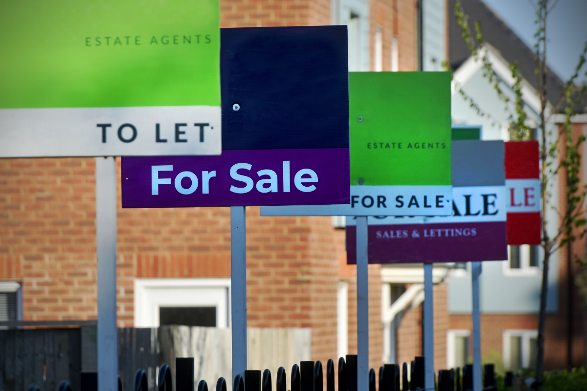 Estate Agent Boards - Rules & Regulations - Discount Displays Blog