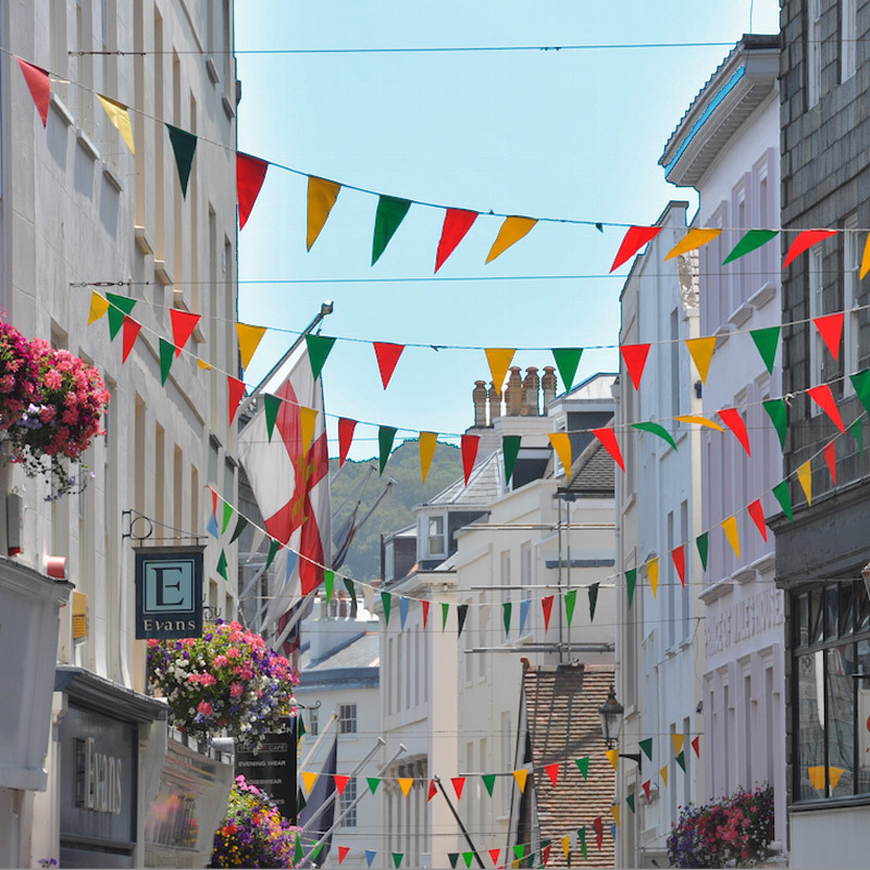 Improve Your Outdoor Event With Bunting | Discount Displays Blog