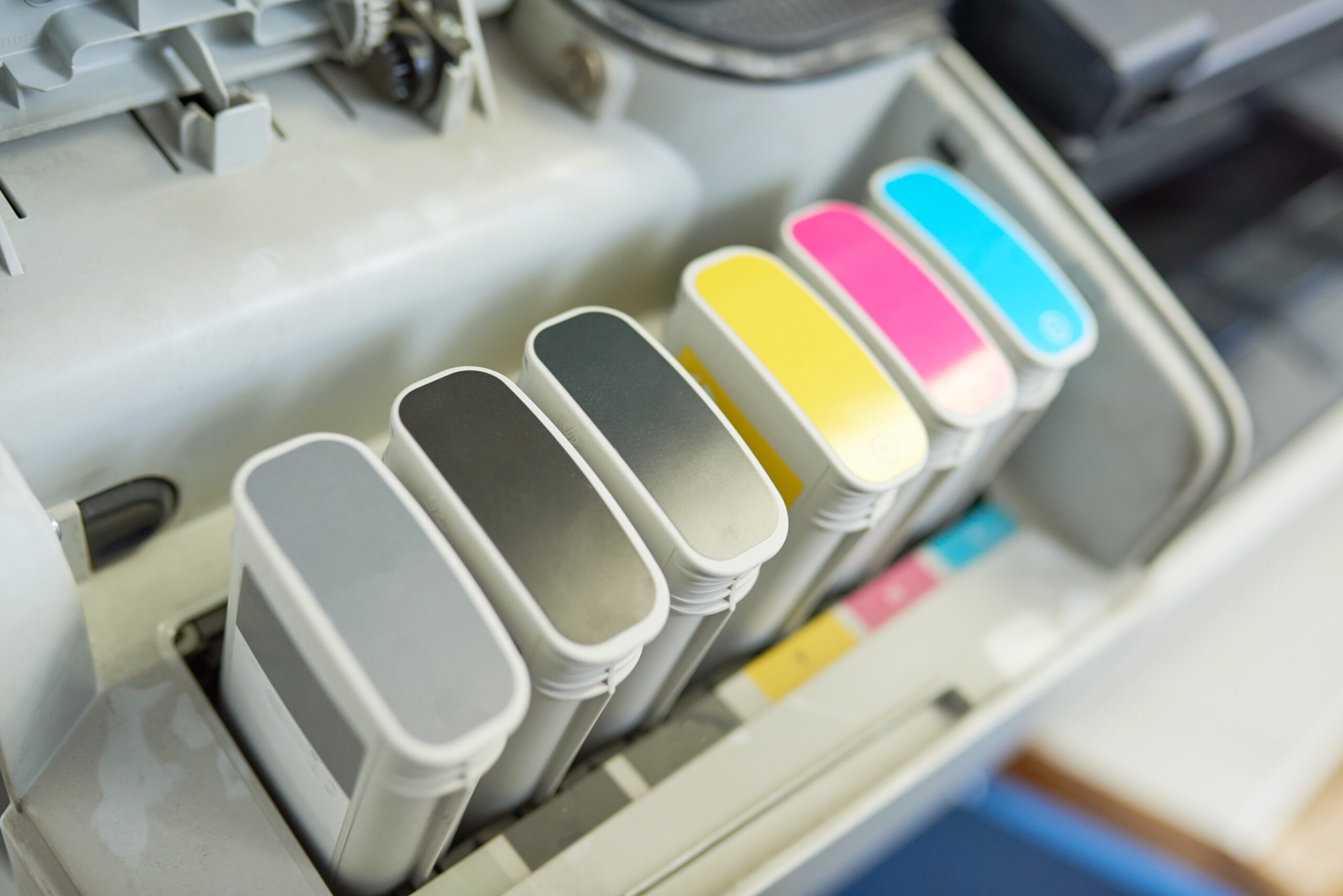 CMYK vs RGB: Printing and Digital Design Guide - Discount Displays Blog